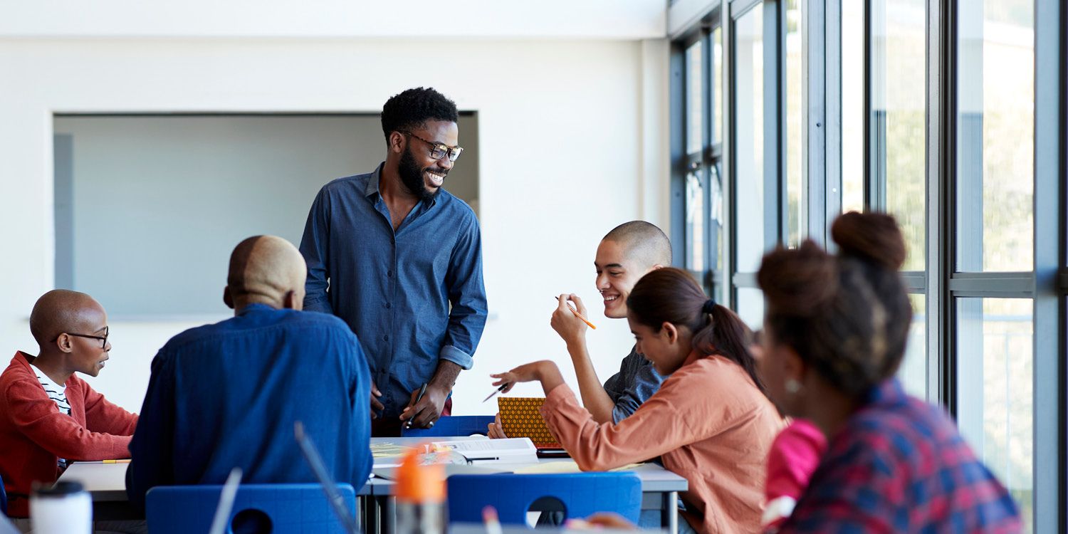 How to teach history in 2021: A teacher’s guide - FutureLearn