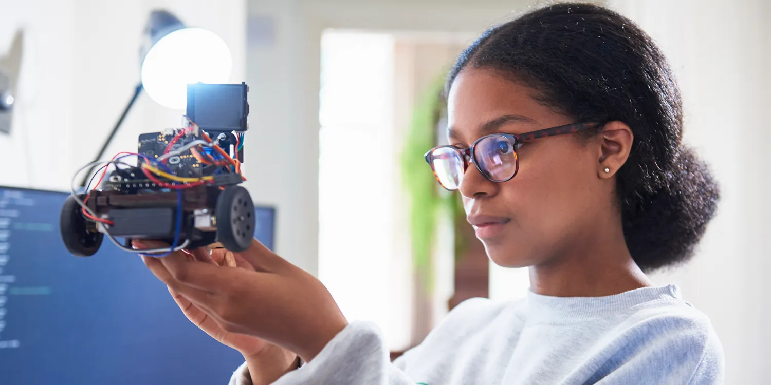 How to make a robot - FutureLearn